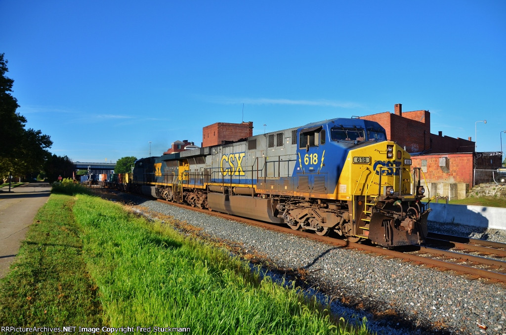 CSX 618